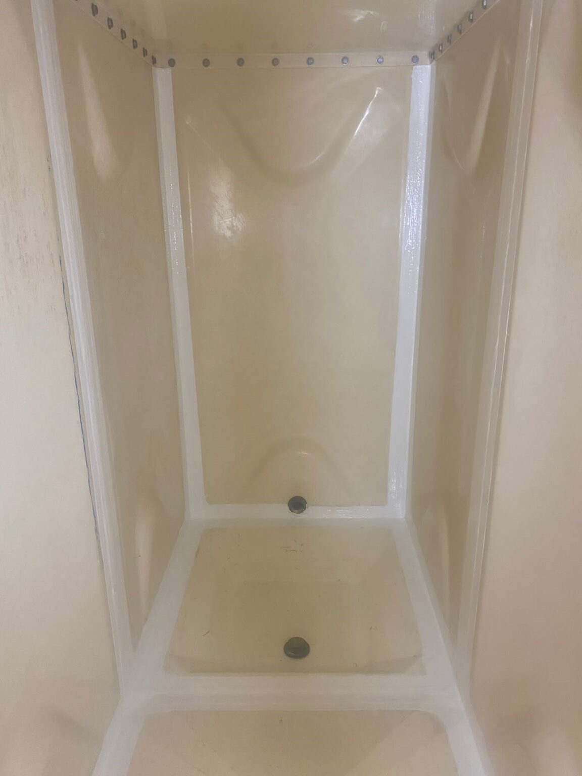 How To Apply a Water Tank Lining (with Video) - Belzona Blog