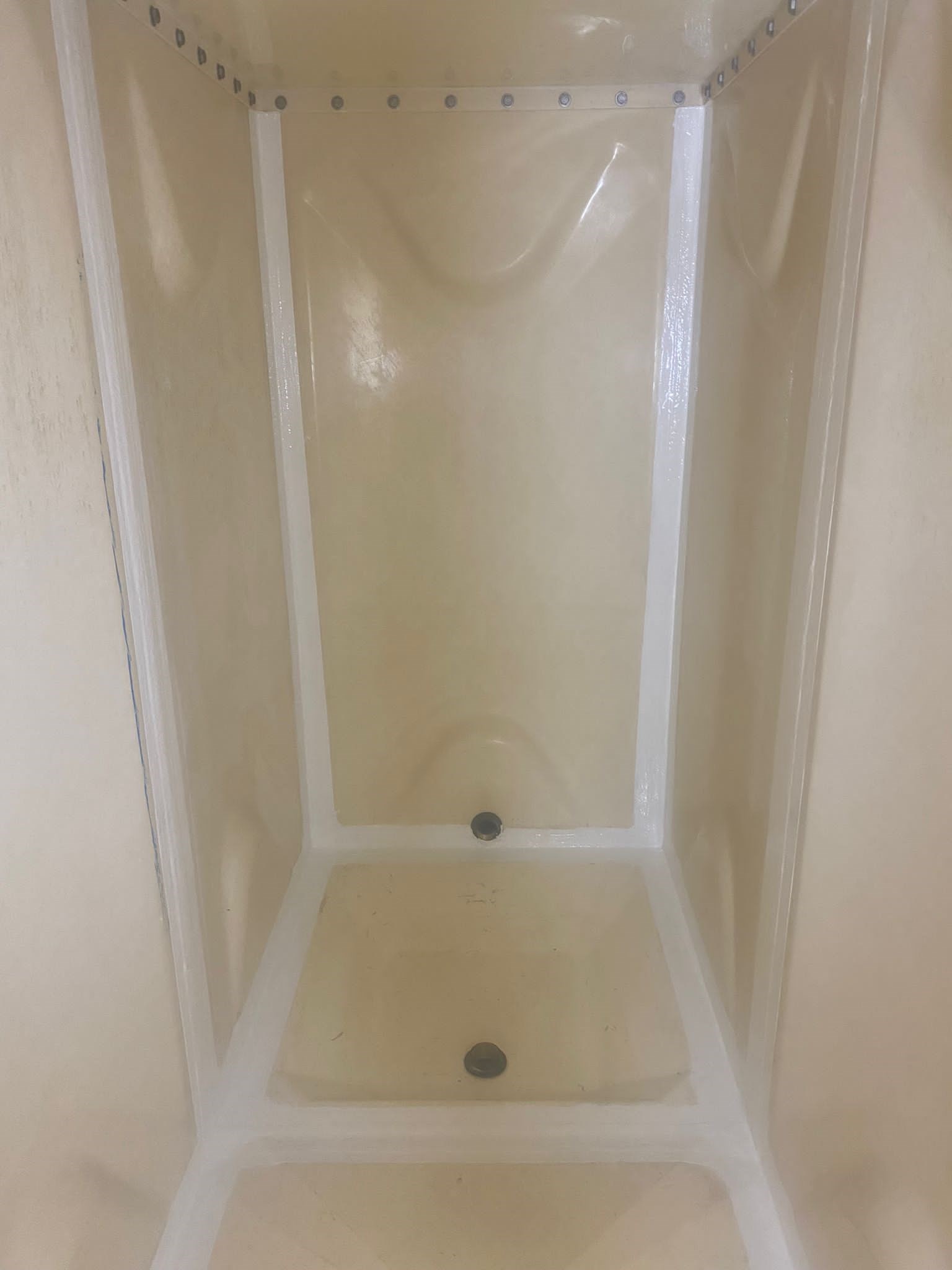 How To Apply a Water Tank Lining (with Video) - Belzona Blog